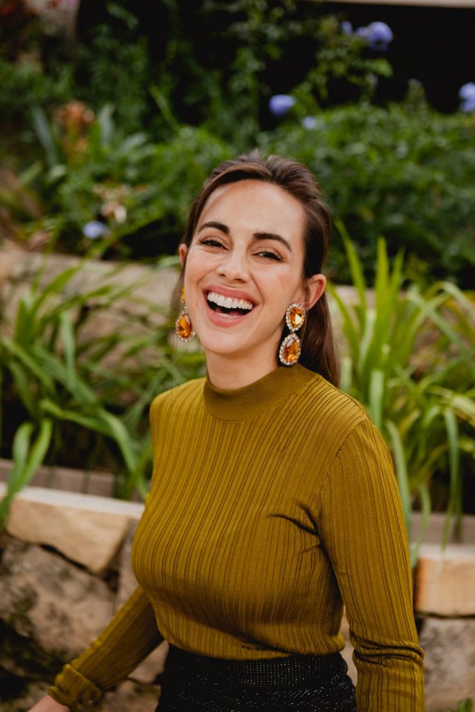 GALLERY - Maria Elisa Camargo